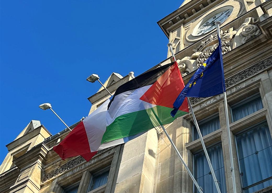 Plus d'une cinquantaine de mairies hissent le drapeau palestinien malgré l'opposition du ...